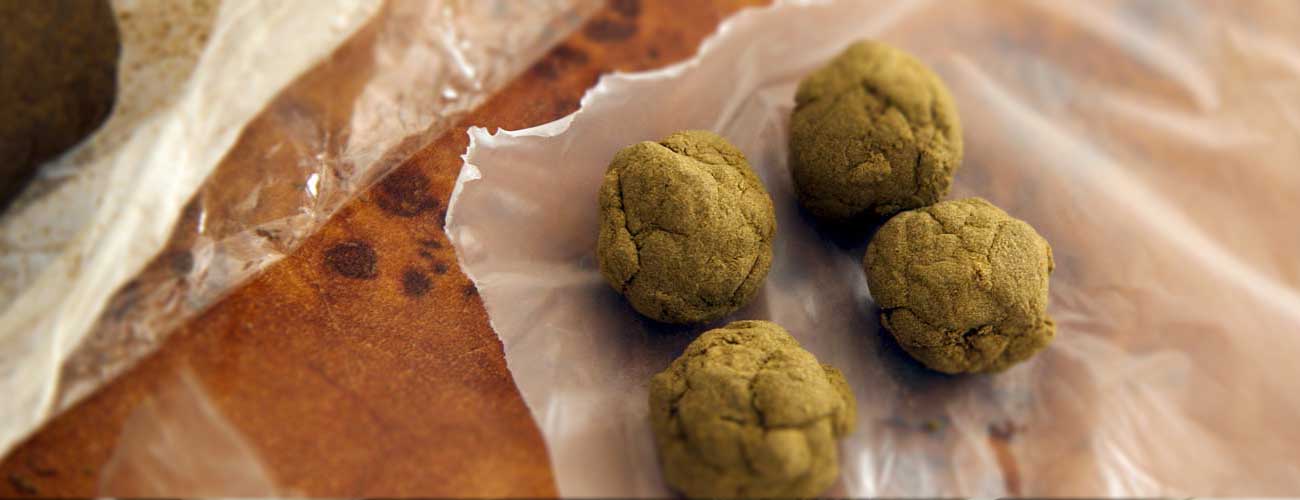 The history of hashish and where it comes from - CannaConnection